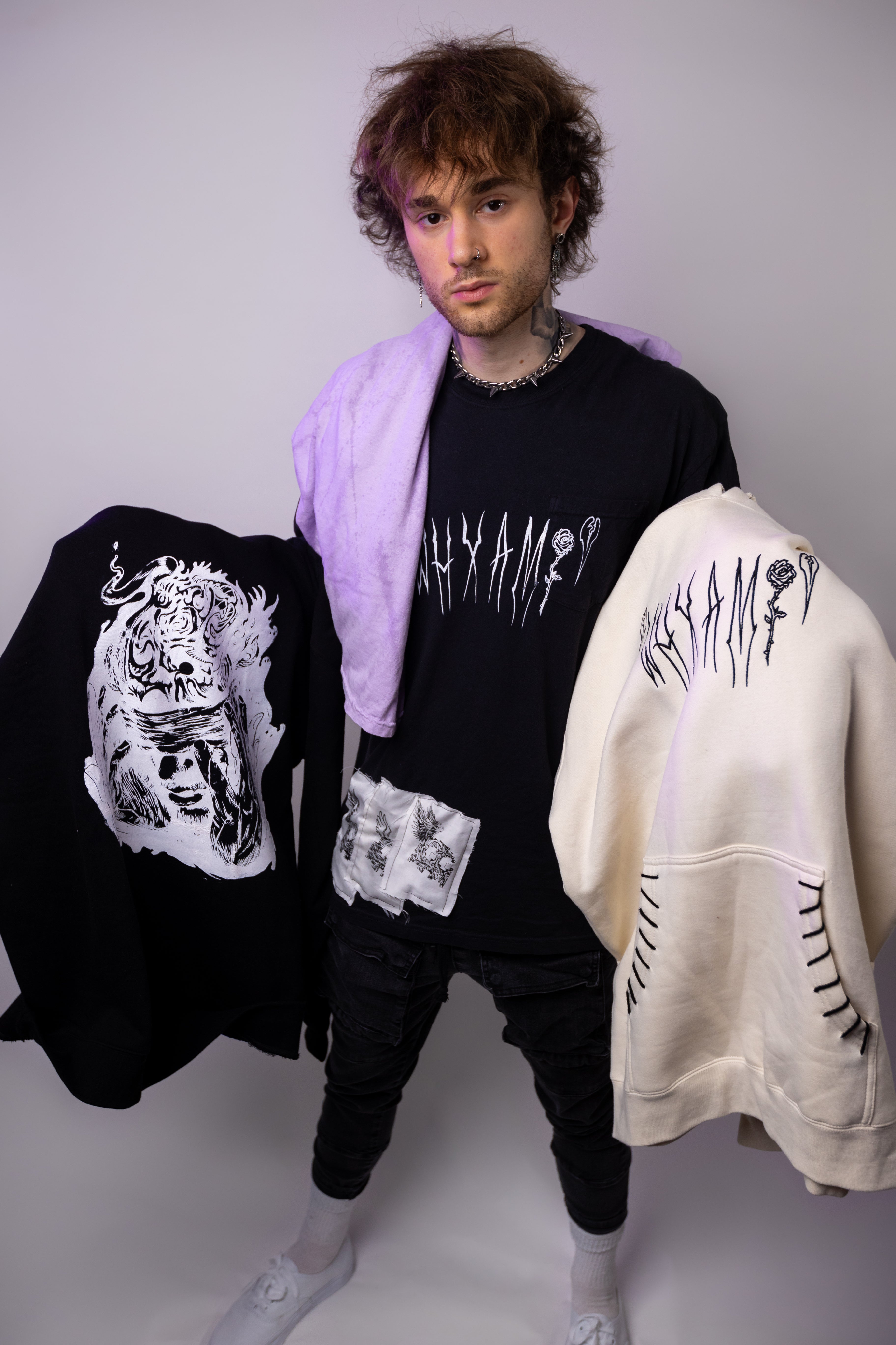 "Dear Ghost Collection" – whxami merch
